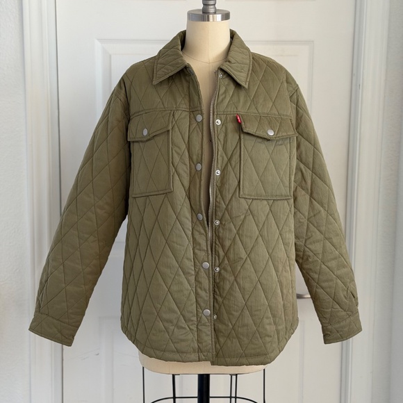 Levi's | Jackets & Coats | Levis Olive Green Quilted Lightweight ...